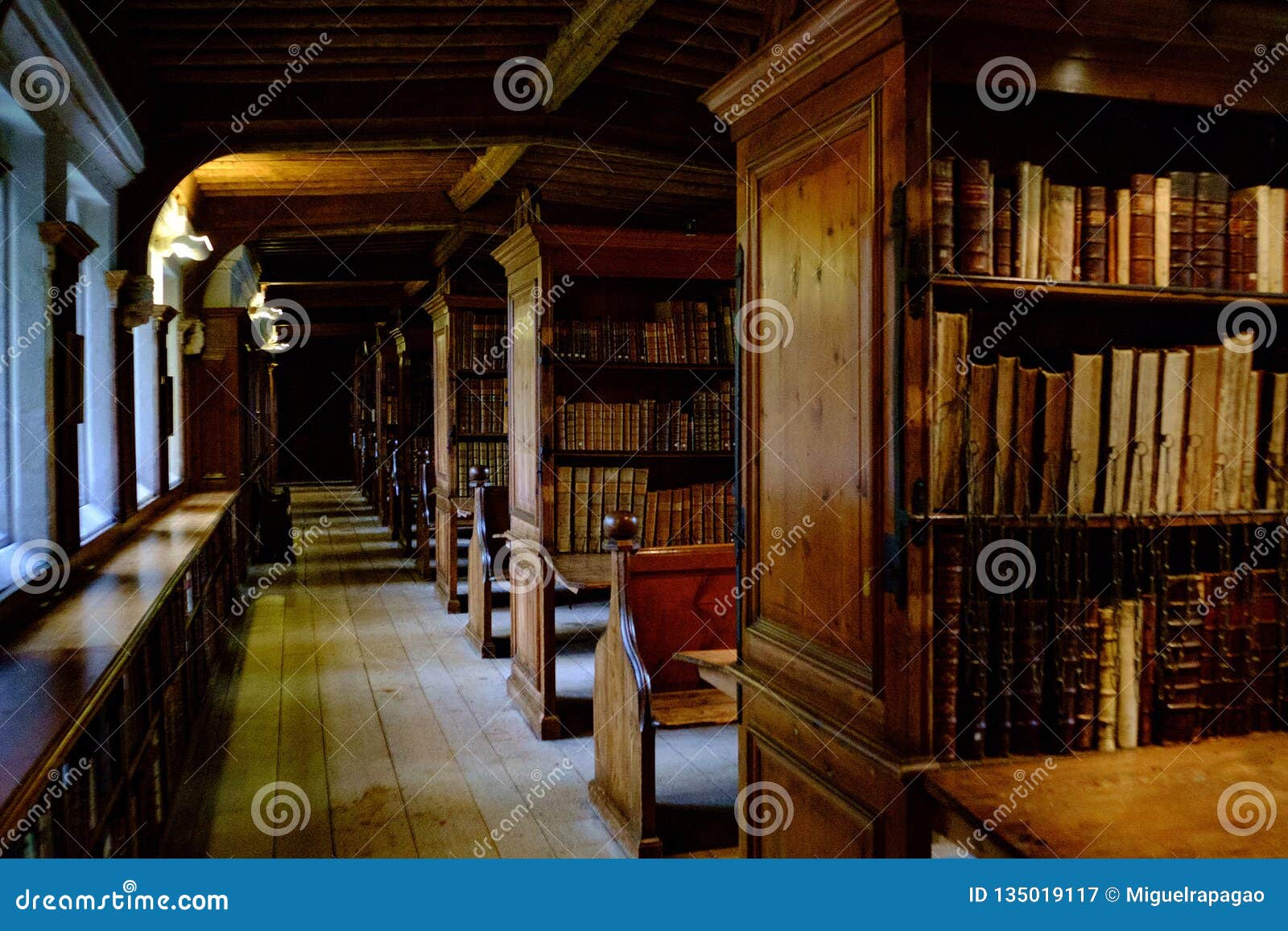 Wells Cathedral stock image. Image of archive, textbook - 135019117