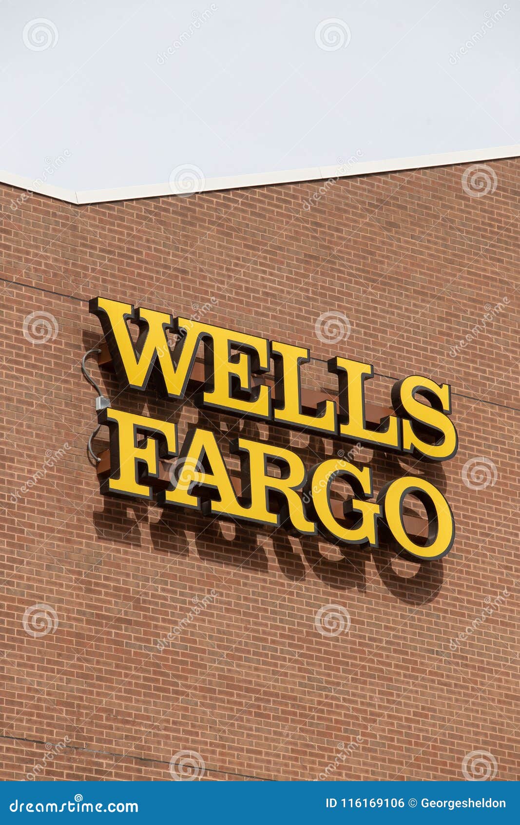 Wells Fargo Bank logo redaktionell bild. Bild av affär - 116169106