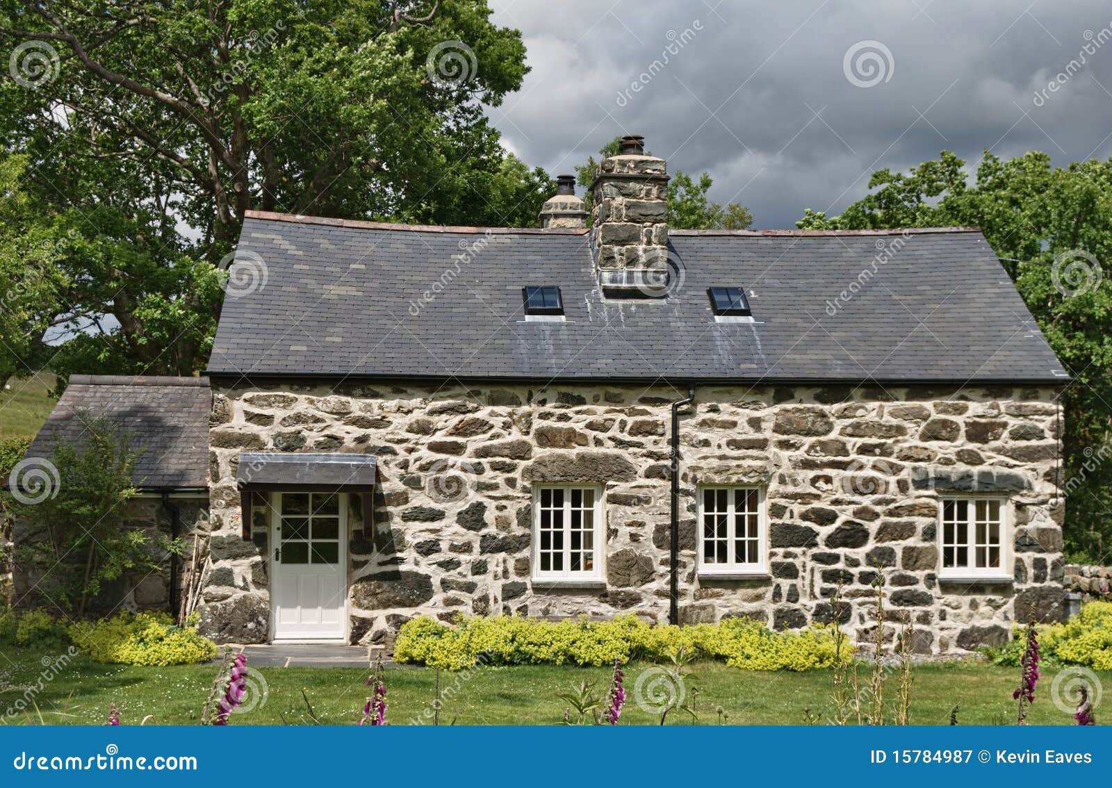 Welsh Cottage stock image. Image of dwelling, traditional - 15784987