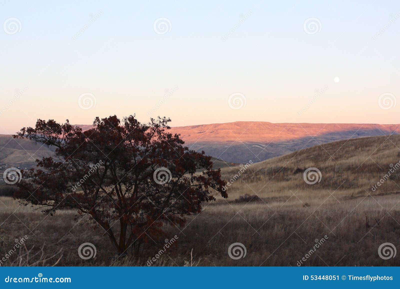 Wenatchee area sunset stock image. Image of route, area - 53448051