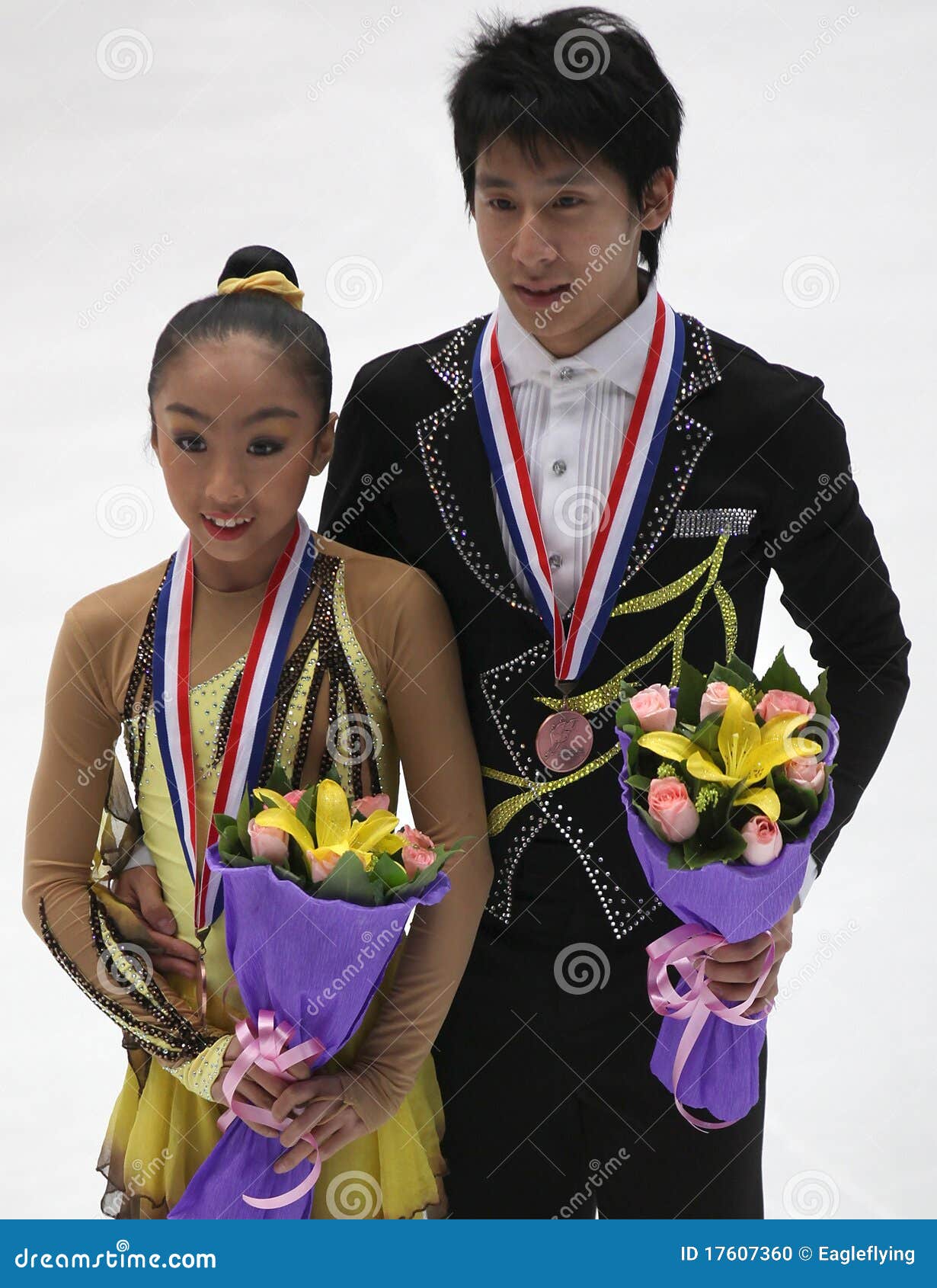 Wenjing Sui and Cong Han of China Editorial Image - Image of success ...