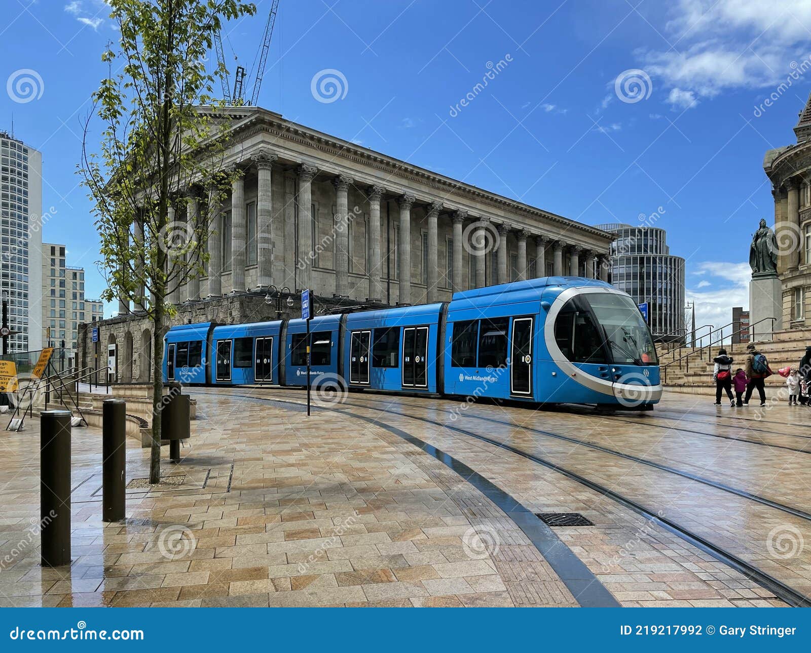 West Midlands Metro Tram 17 at Birmingham Town Hall Editorial ...