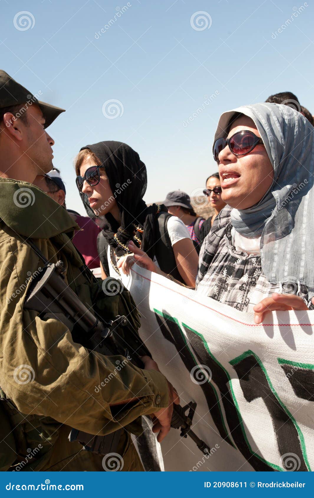 West Bank Protest editorial photo. Image of army, walaja - 20908611