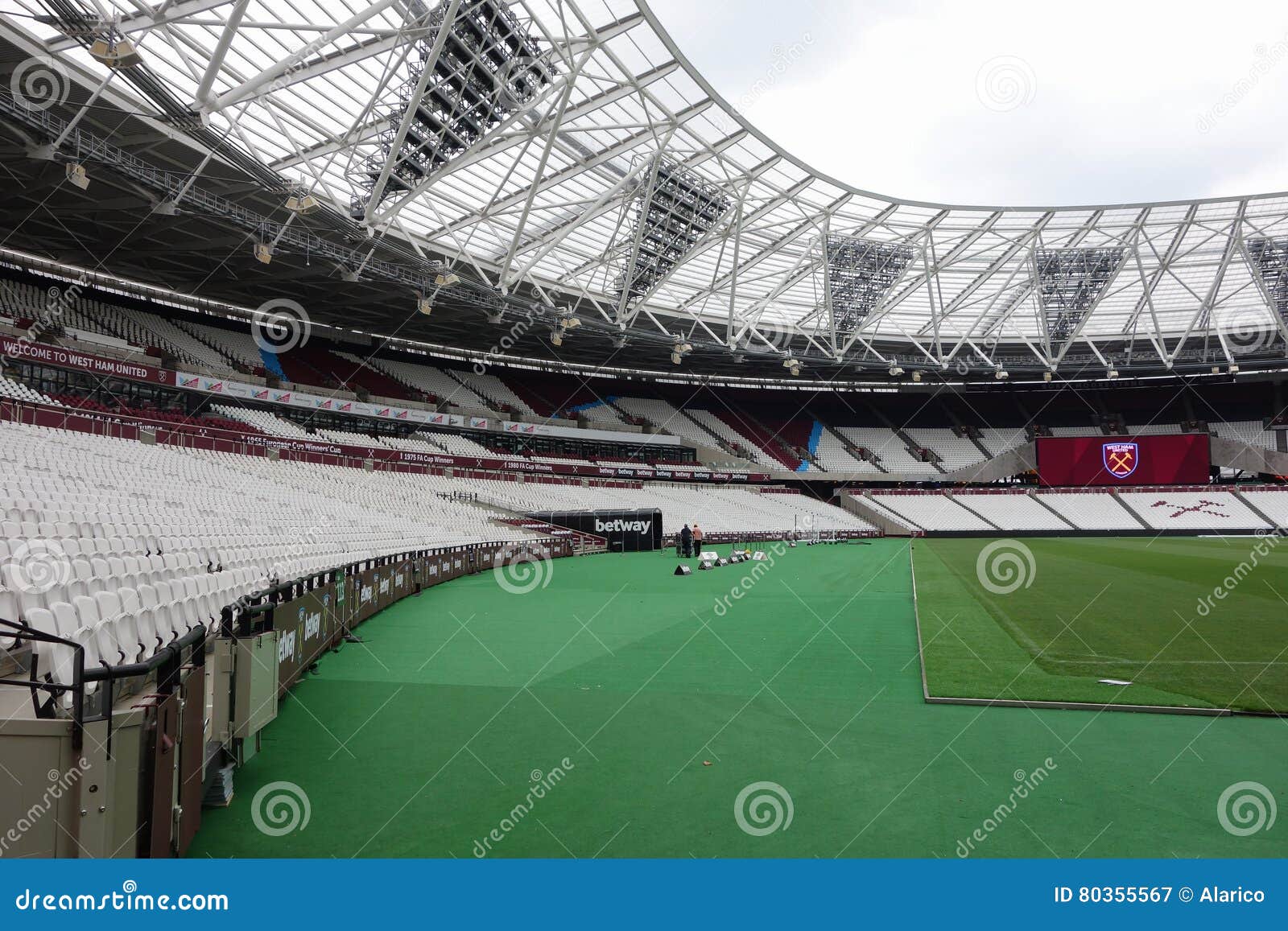 West Ham stadium in London editorial photography. Image of britain ...