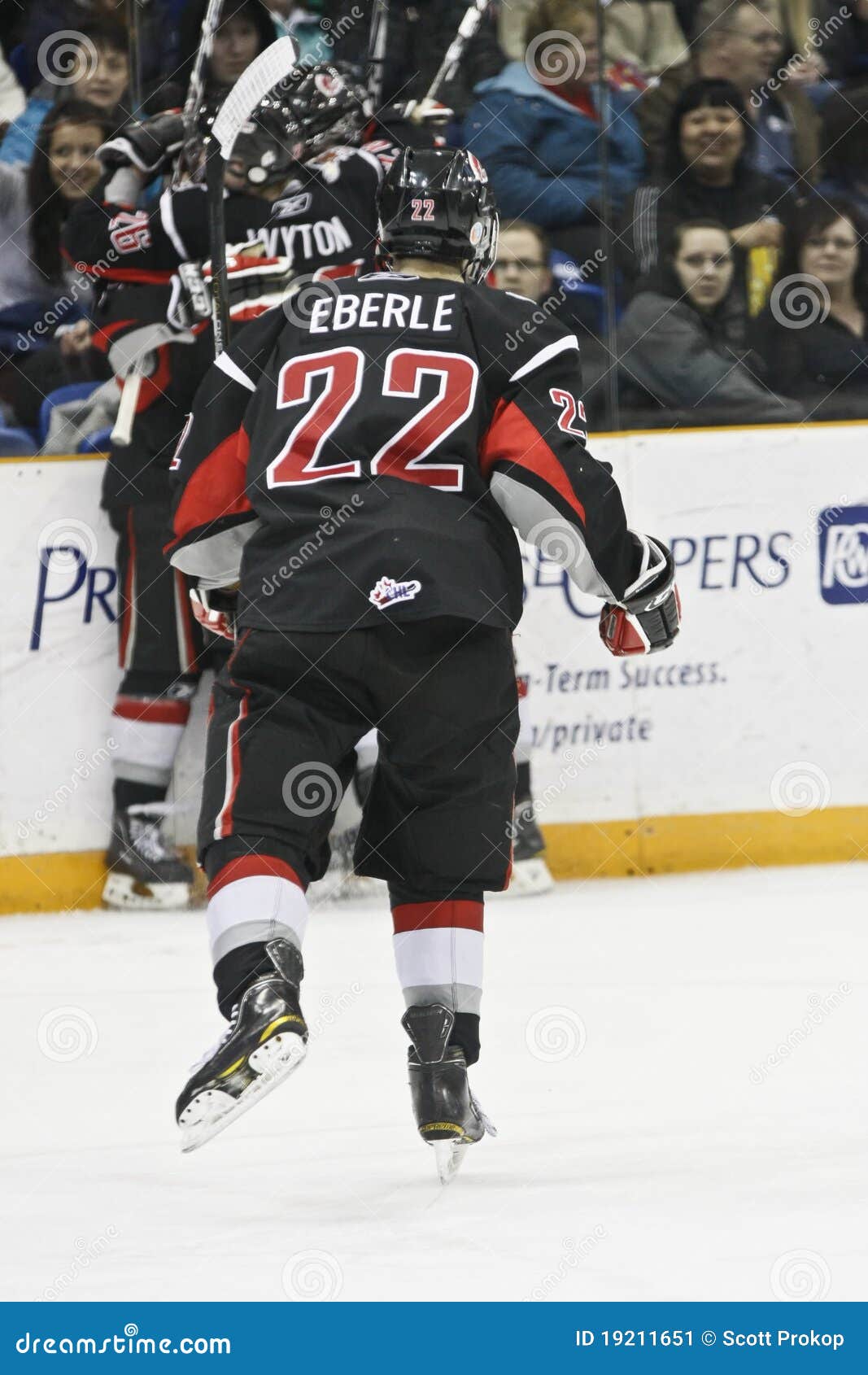 Western Hockey League (WHL) Game Editorial Photo - Image of game ...
