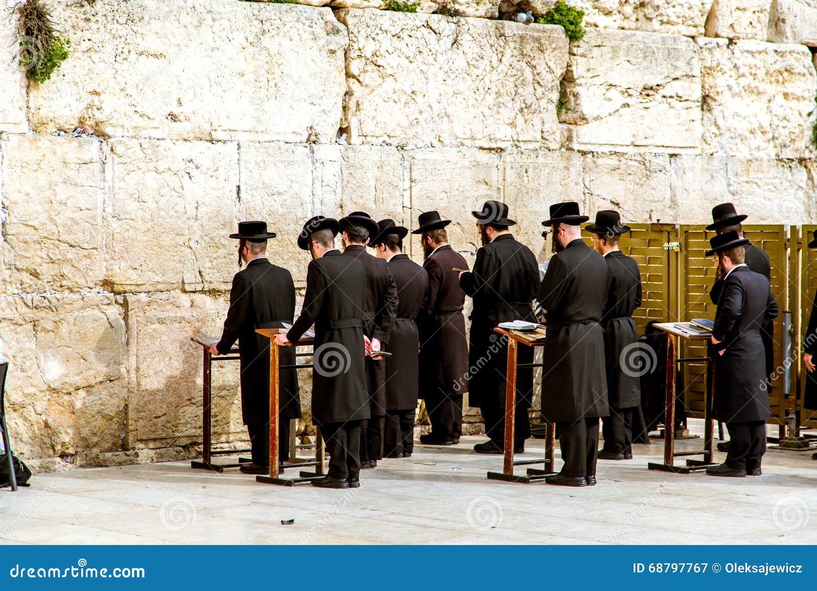 Western Wall in Jerusalem, Praying Jews Editorial Photography - Image ...