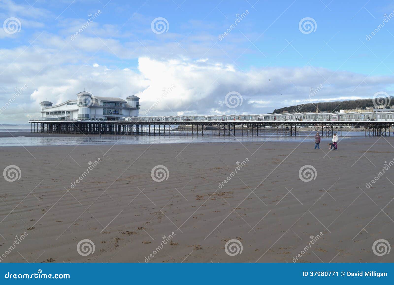 Weston super mare pier stock image. Image of beach, ocean - 37980771