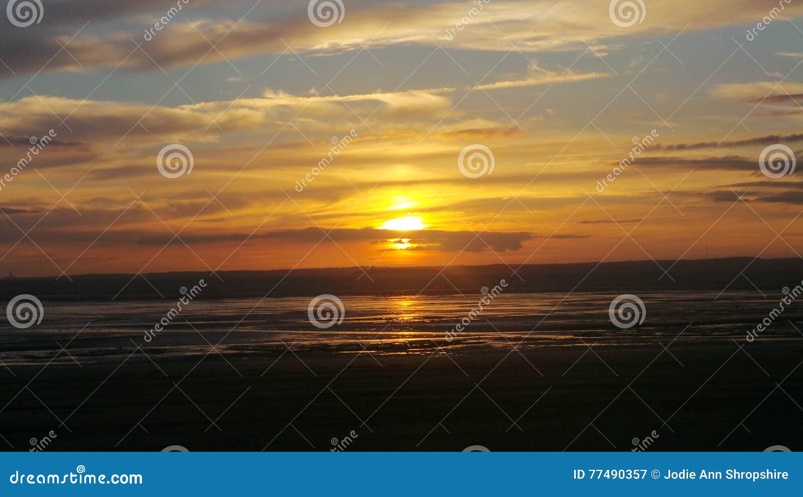 Weston super mare sunset stock image. Image of dusk, mare - 77490357
