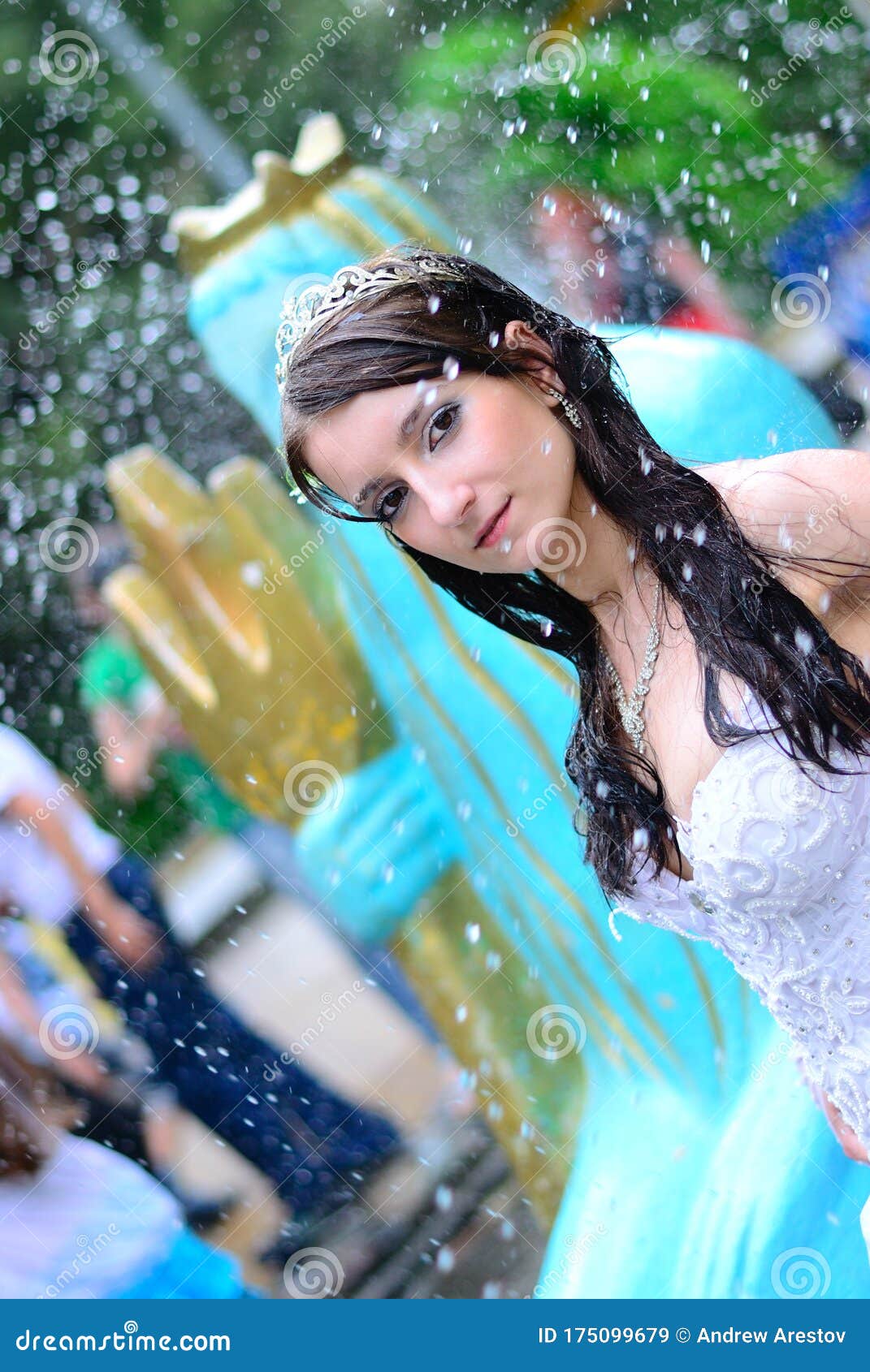 Wet Bride Under the Spray of the Fountain Stock Image - Image of ...