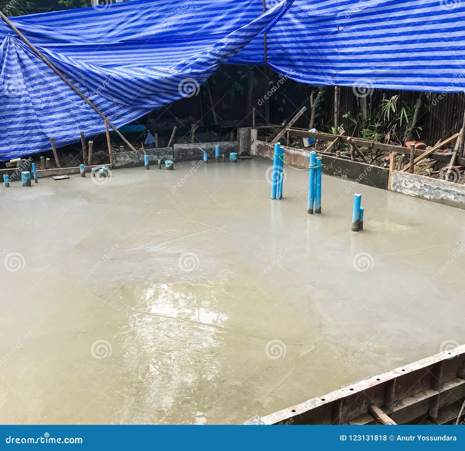 Wet Concrete Settle on Building Foundation Stock Photo - Image of ...