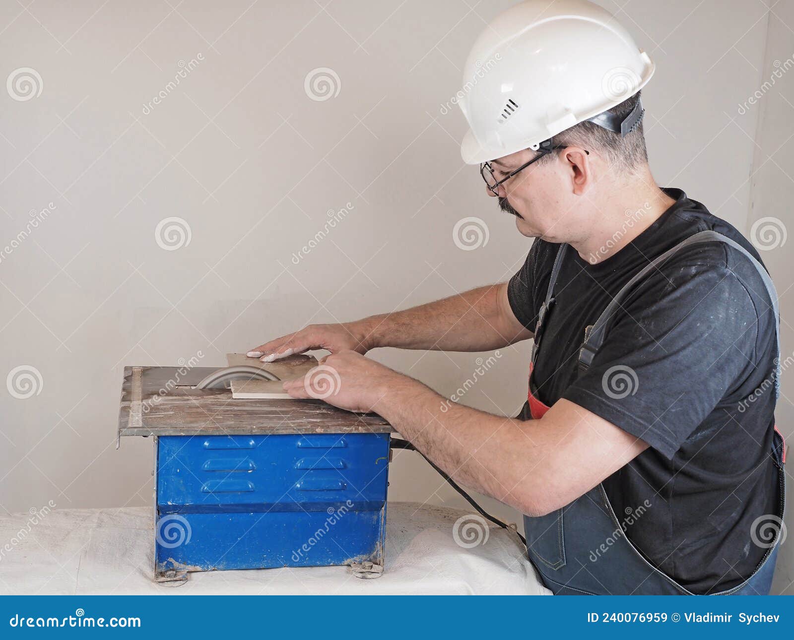 Wet Cutting of Ceramic Tiles Stock Image - Image of specialist ...