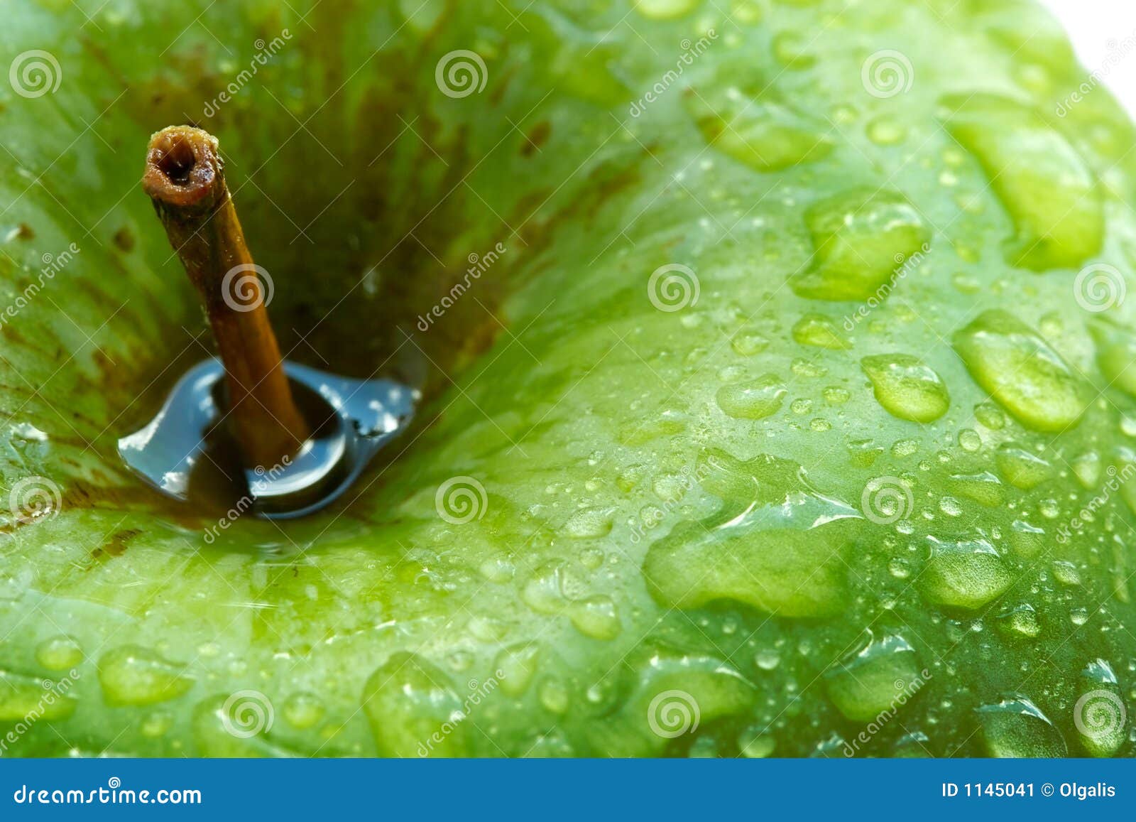 Wet green apple stock image. Image of lifestyle, freshness - 1145041