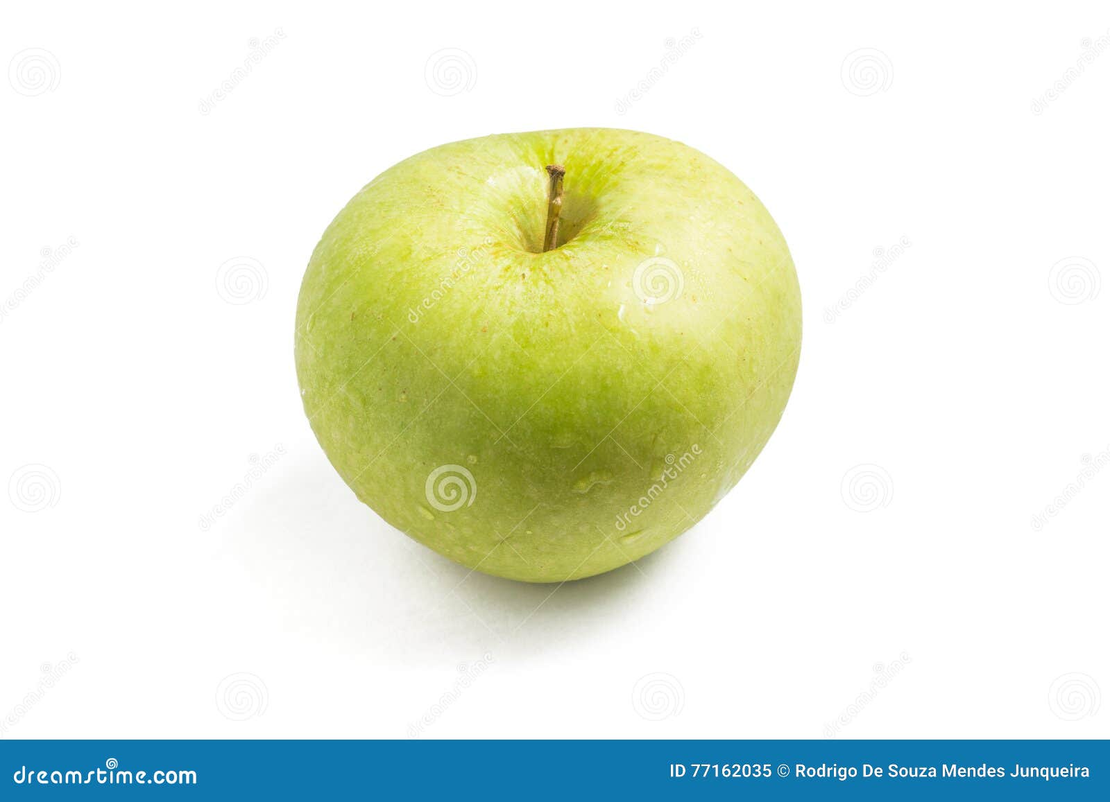 Wet Green Apple stock image. Image of slice, food, juicy - 77162035