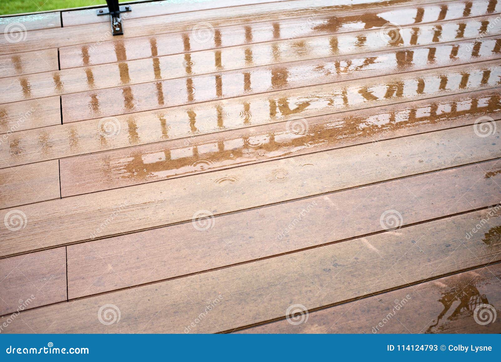Wet Surface of Wooden Platform Stock Image - Image of porch, linear ...