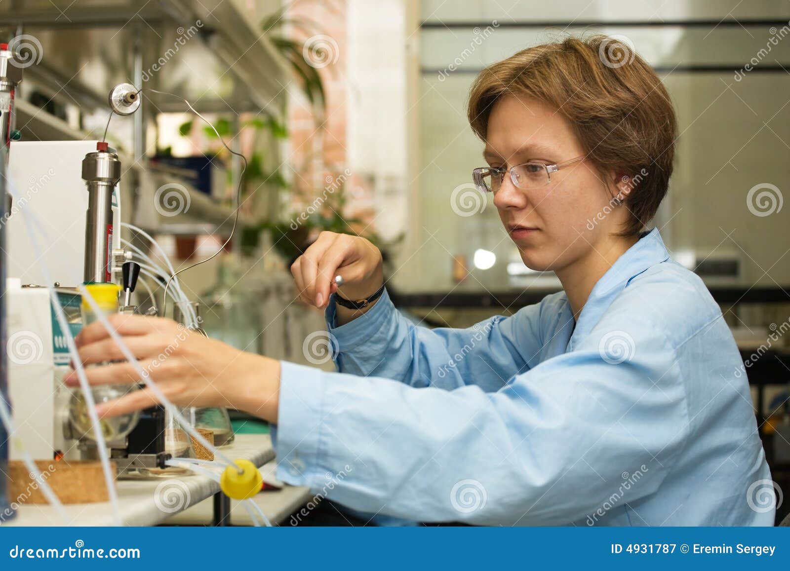 Wetenschapper, Laboratorium 3 Stock Afbeelding - Image of klinisch ...