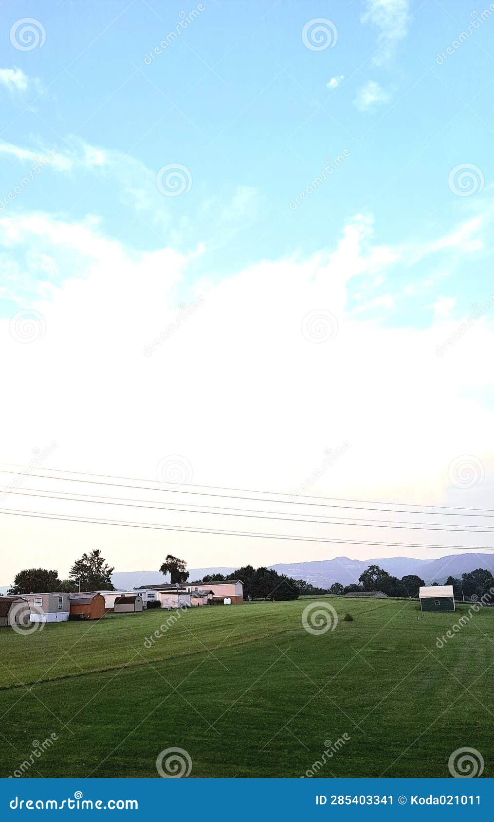 What a Beautiful Day on this Summer Evening Stock Image - Image of ...