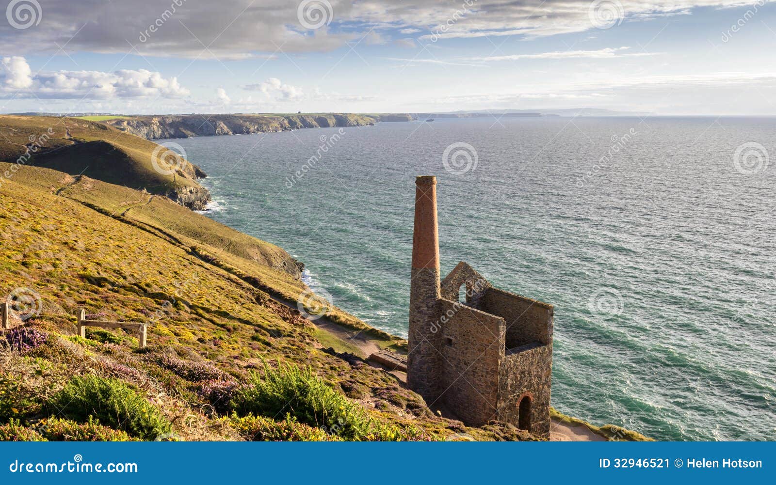 Wheal Coates stock image. Image of britain, ruin, stack - 32946521