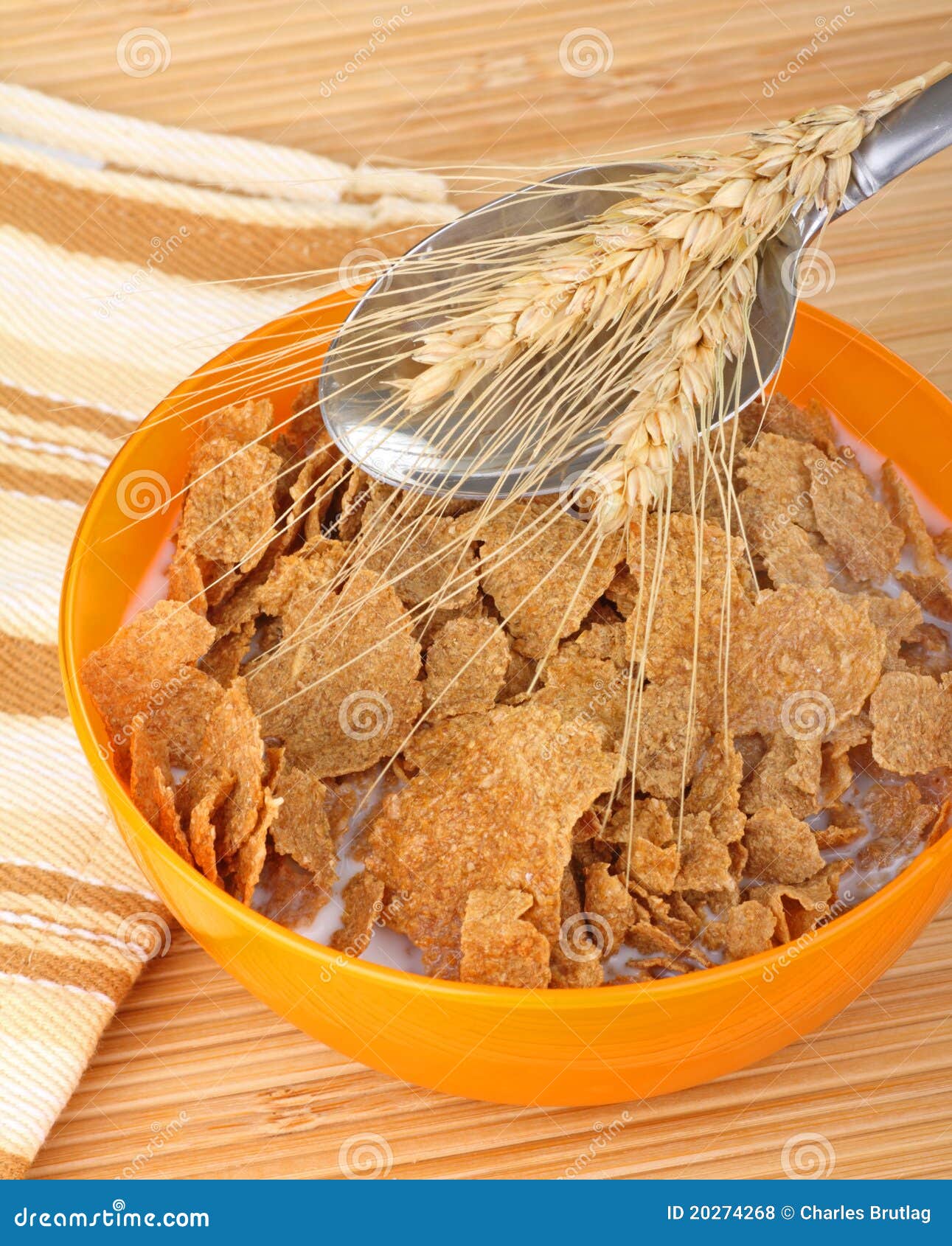 Wheat Cereal Flakes stock photo. Image of spoon, wheat - 20274268