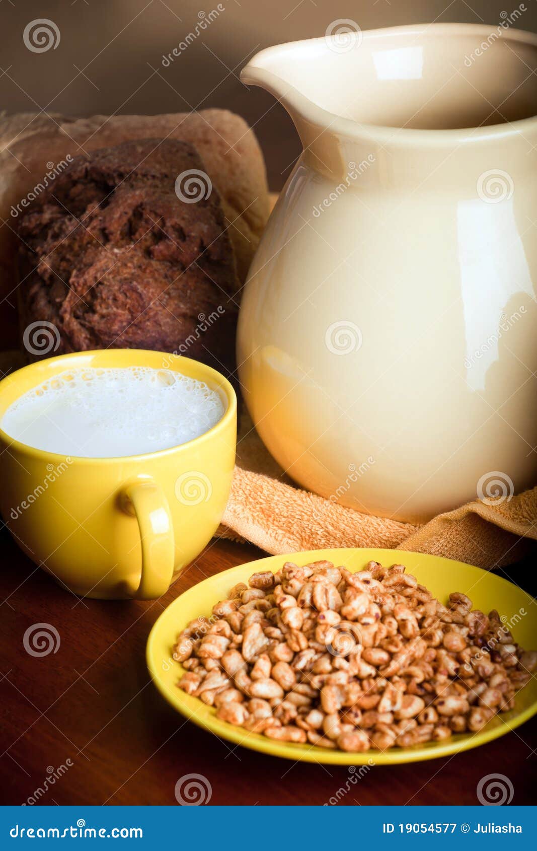 Wheat and milk stock image. Image of flavor, russian - 19054577