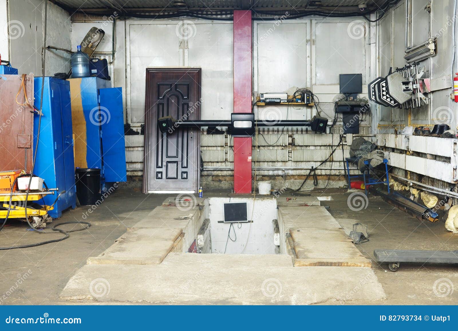 Wheel alignment equipment stock photo. Image of replace - 82793734