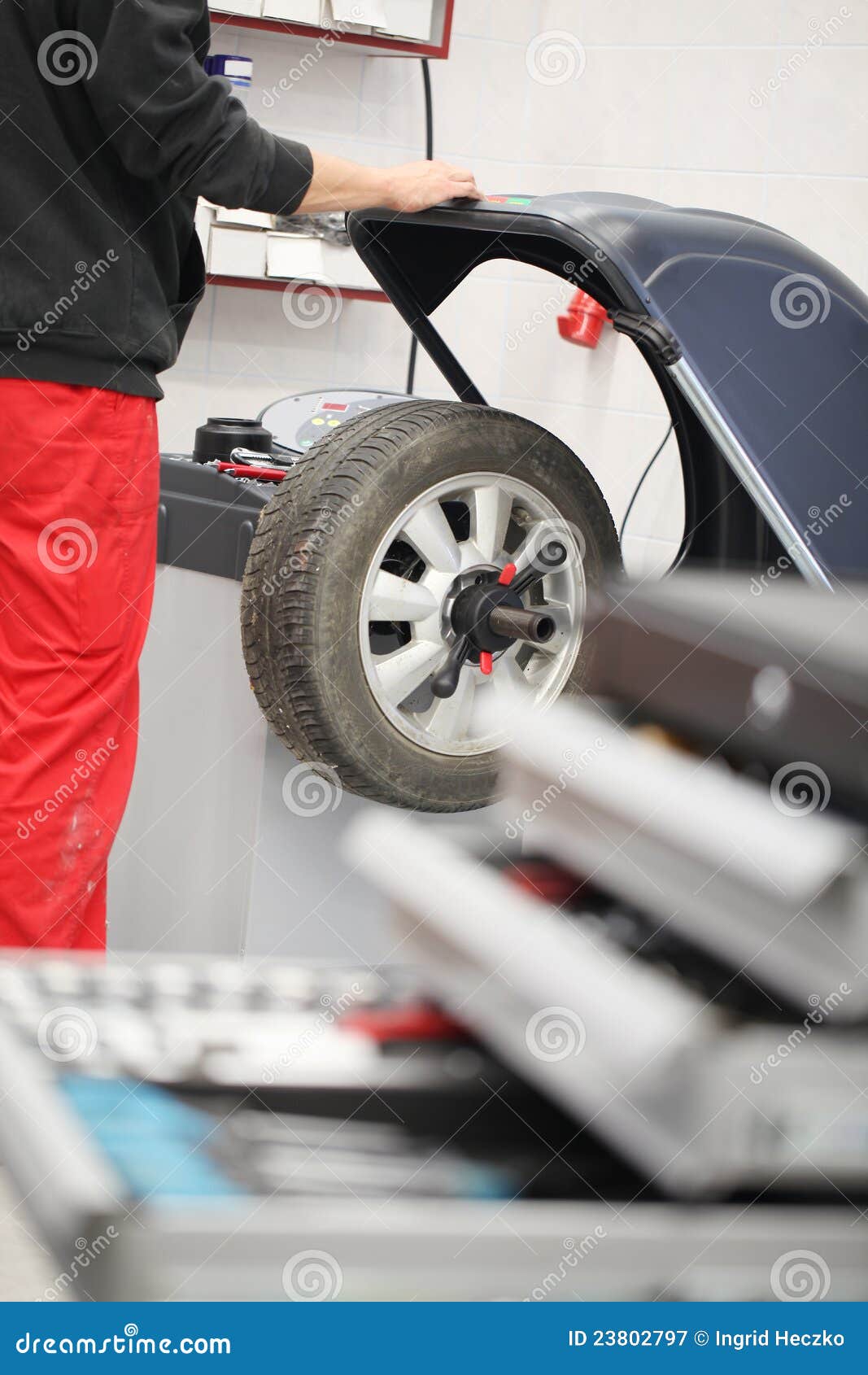 Wheel balancing stock image. Image of balancing, work - 23802797