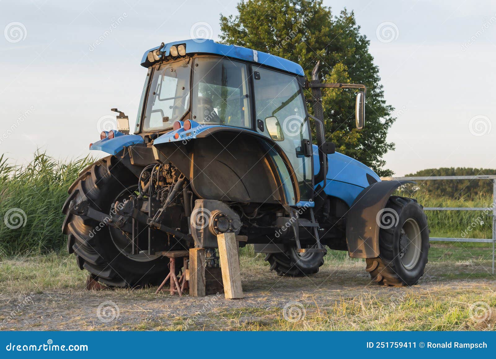 Wheel change on a tractor stock image. Image of farming - 251759411