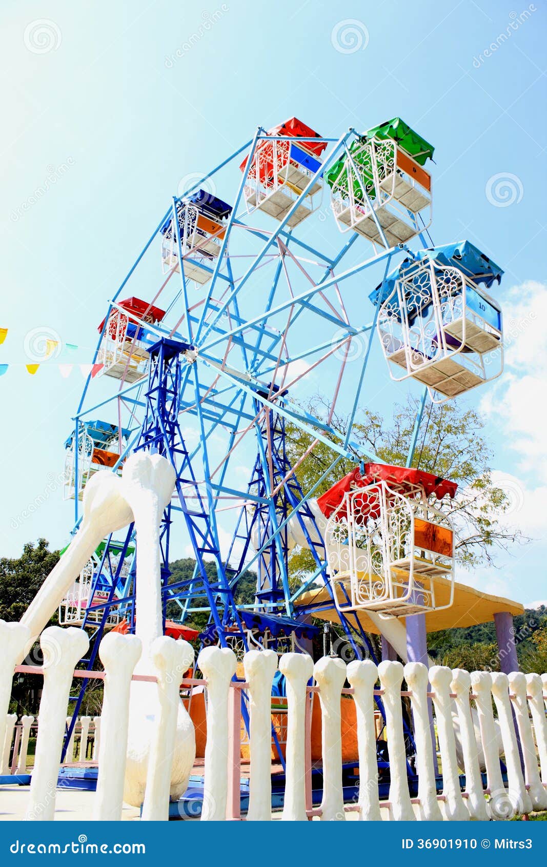 Wheel in the city Park stock photo. Image of ride, round - 36901910