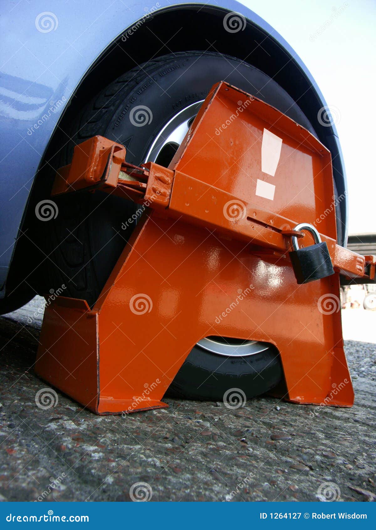 Wheel Clamp close stock image. Image of immobilise, restrictions - 1264127