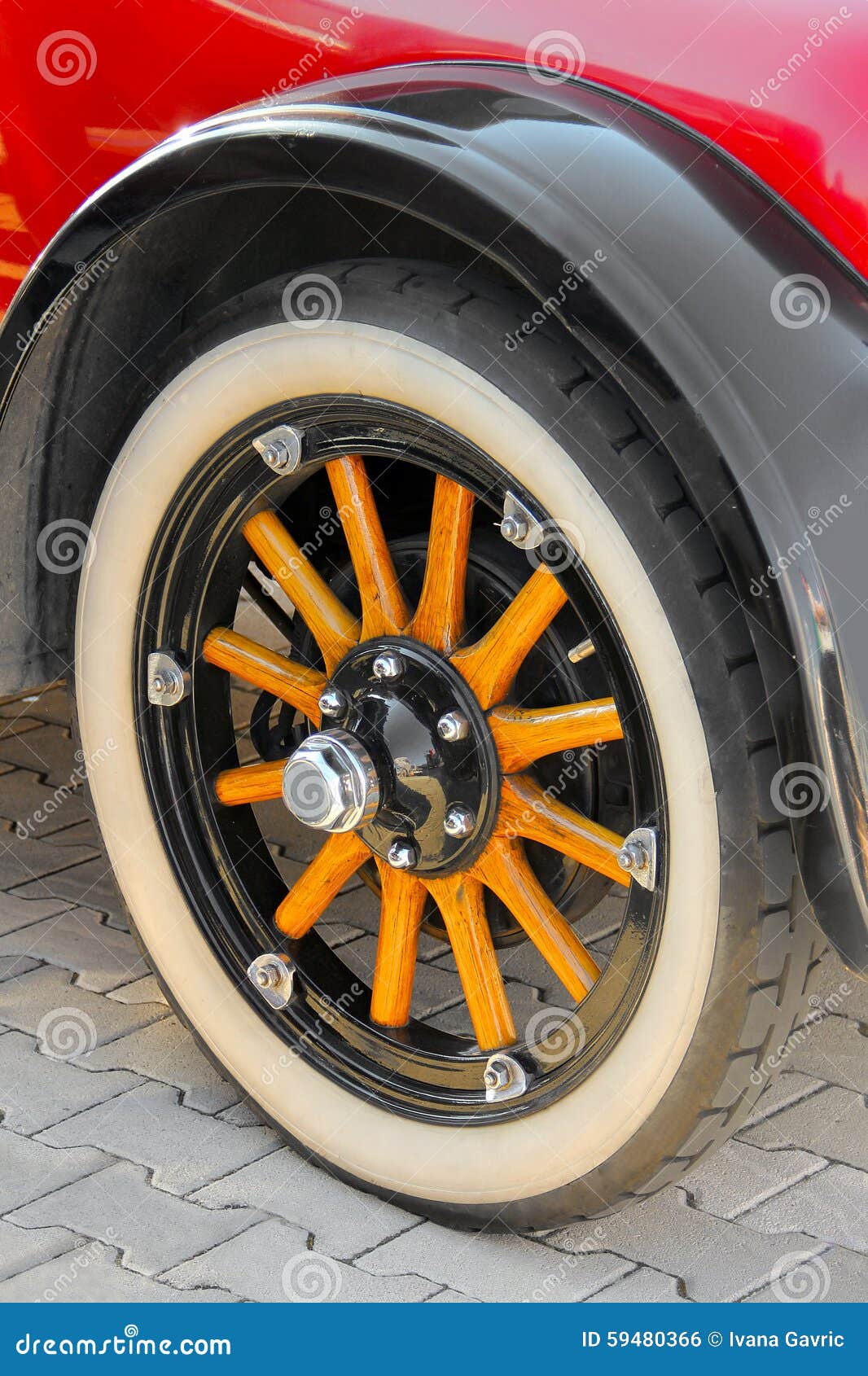 Wheel of the Classic Vintage Oldtimer Car Stock Photo - Image of road ...