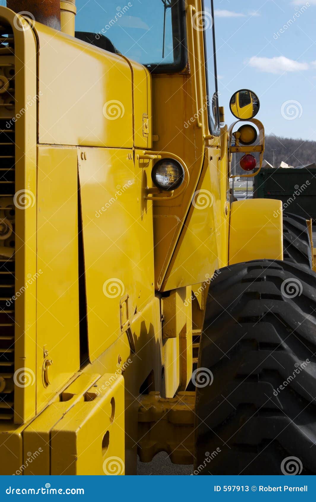 Wheel Dozer stock image. Image of frost, dirt, scoop, driver - 597913