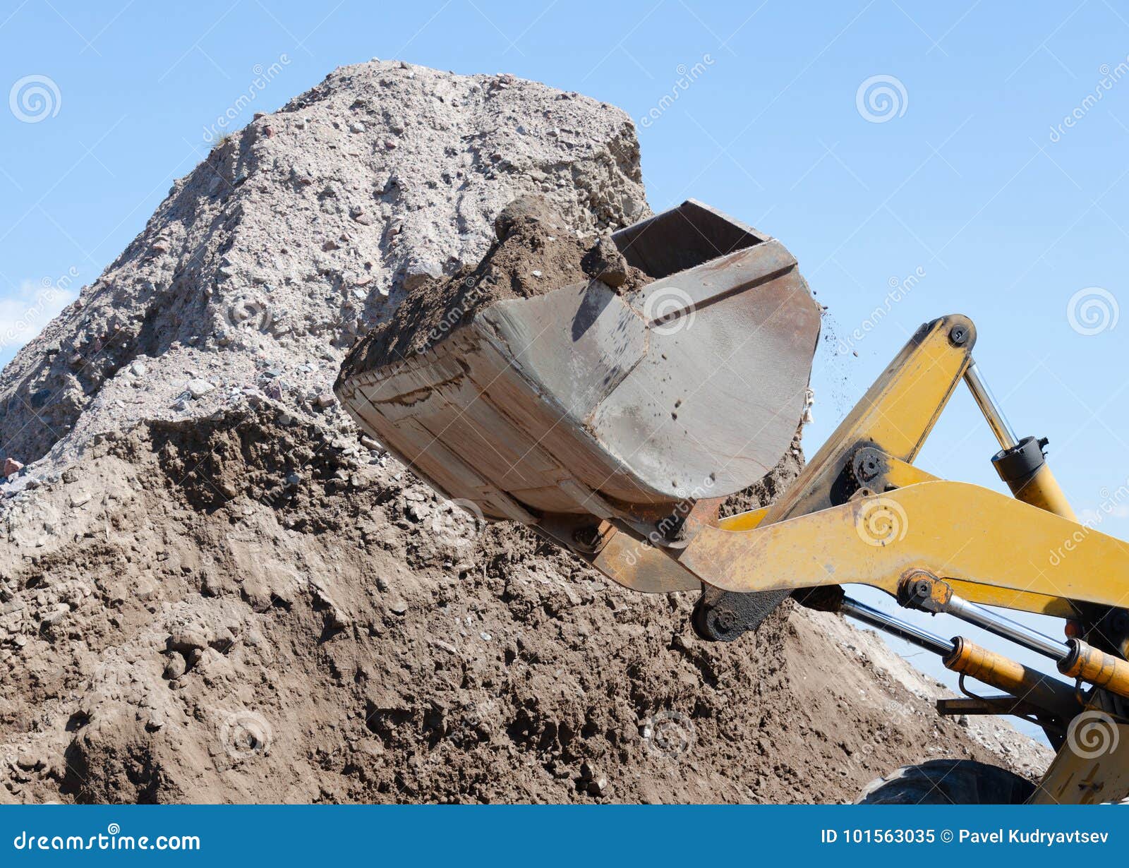 Wheel Excavator Digging Gravel Pile Stock Image - Image of earthworks ...