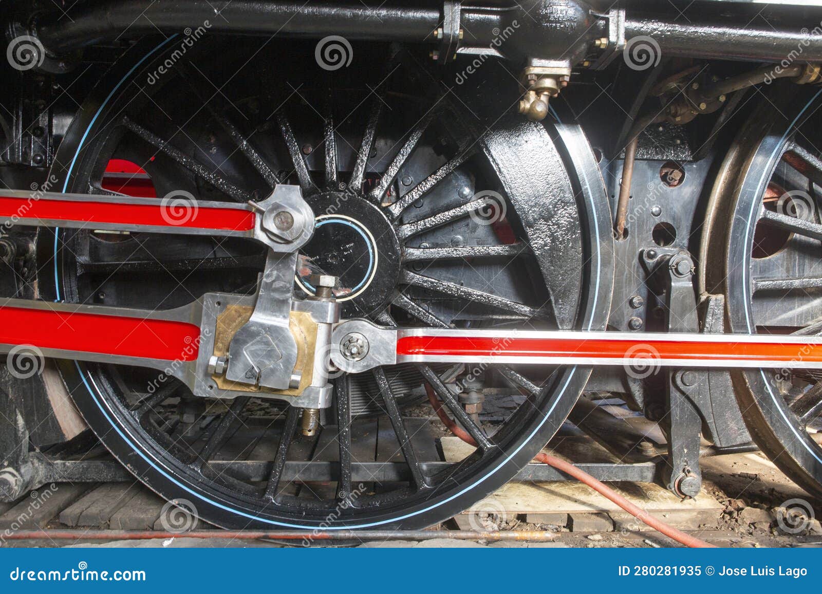Wheel and Gears of Old Train Stock Image - Image of railway, metal ...