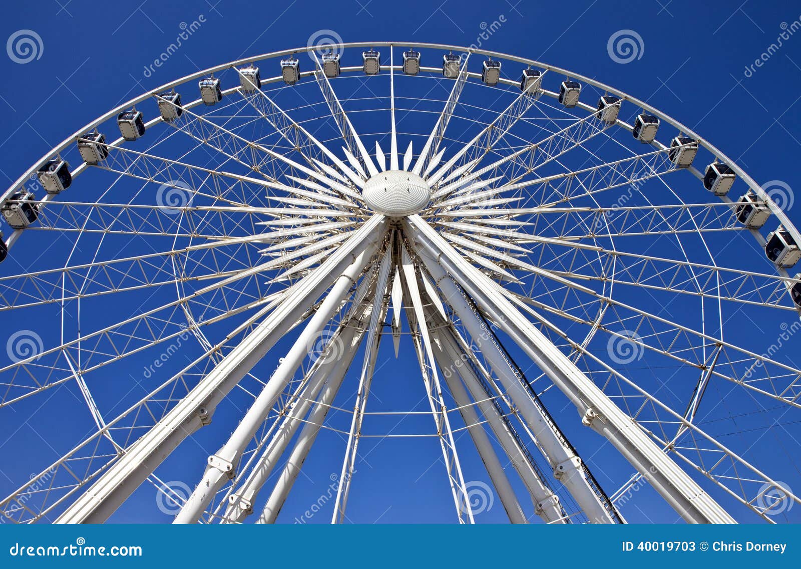 Wheel of Liverpool editorial stock photo. Image of attraction - 40019703