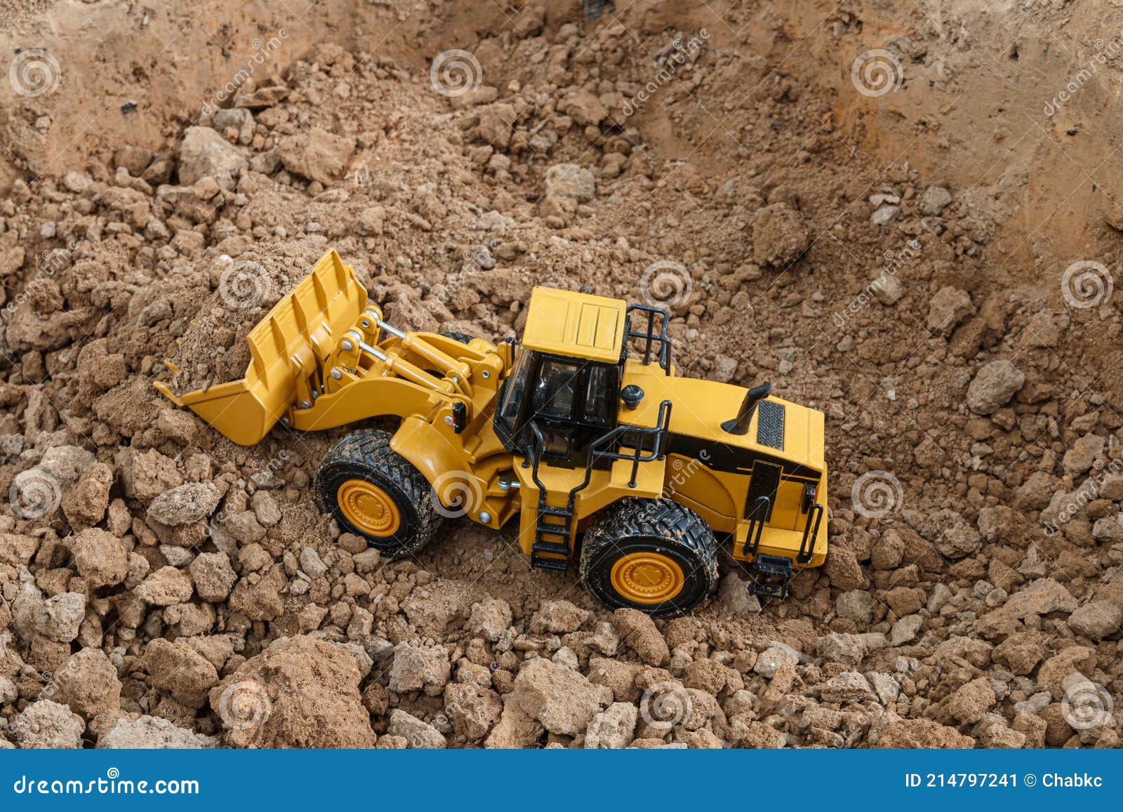 Wheel Loader are Digging the Soil . Stock Image - Image of digging ...