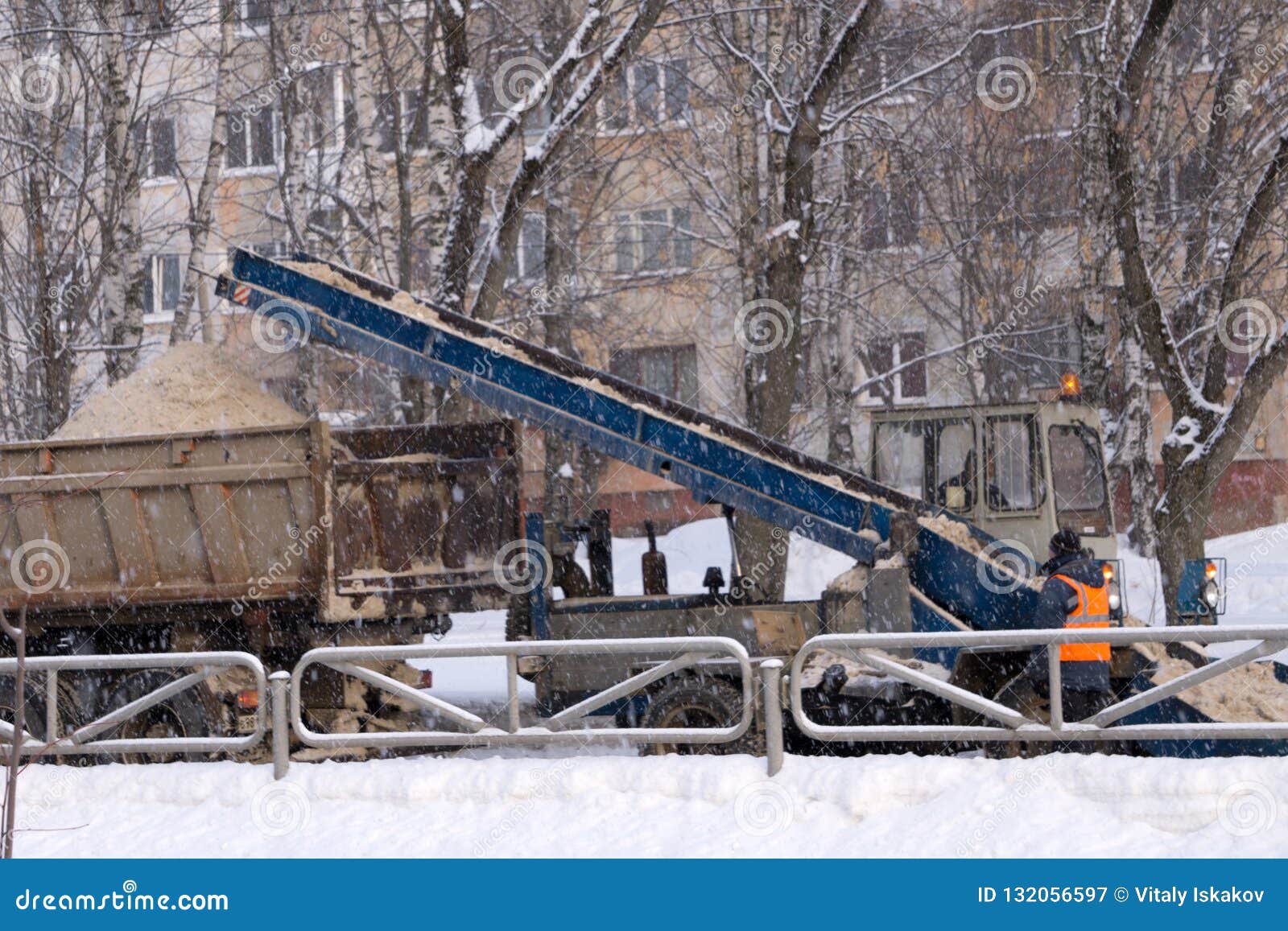 Wheel Loader Machine Removing Snow in Winter Editorial Photography ...