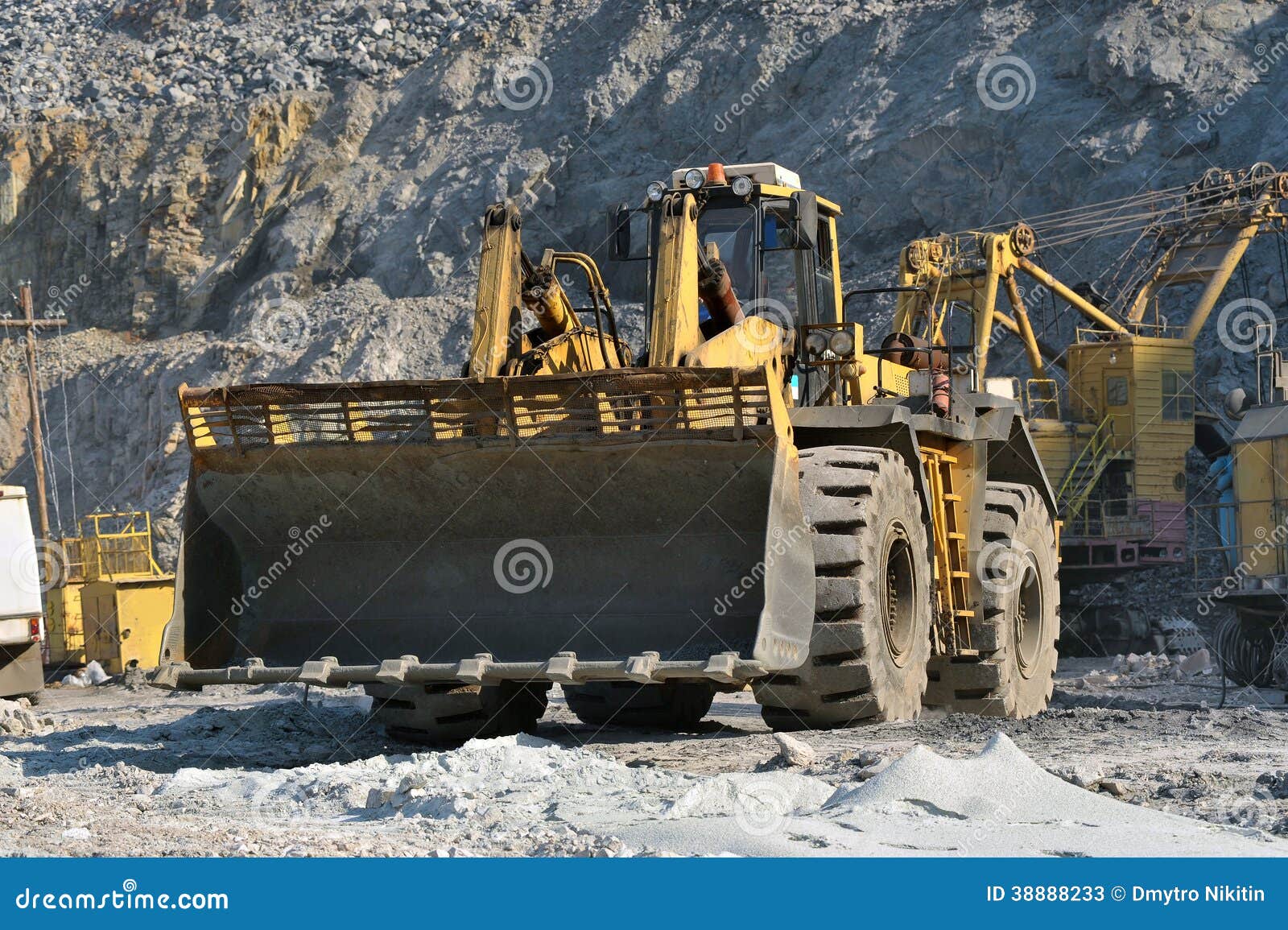 Wheel loader machine stock image. Image of blade, eathmoving - 38888233