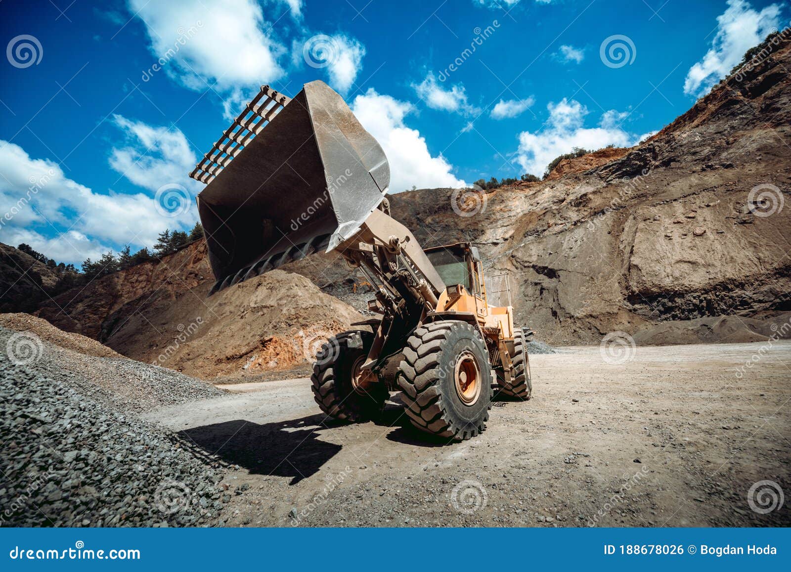 Wheel Loader Working at Gravel during Mining Ore Operations Stock Photo ...