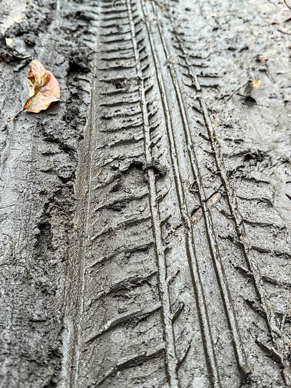 A Wheel Mark in the Dirt. Background Stock Photo - Image of tyre, track ...