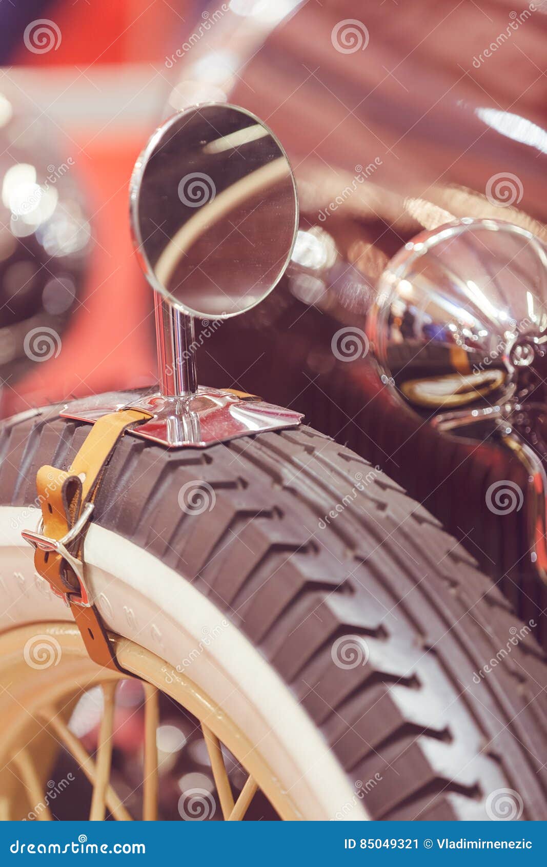 Wheel on old-timer stock image. Image of bicycle, tyre - 85049321
