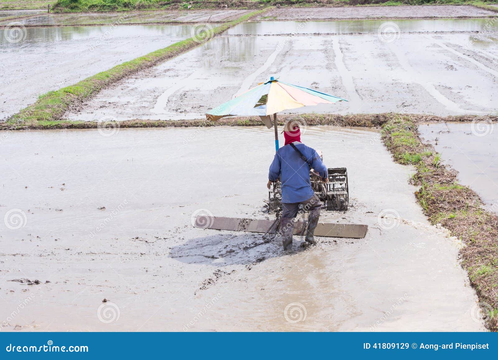 Wheel plough editorial stock image. Image of earth, electric - 41809129