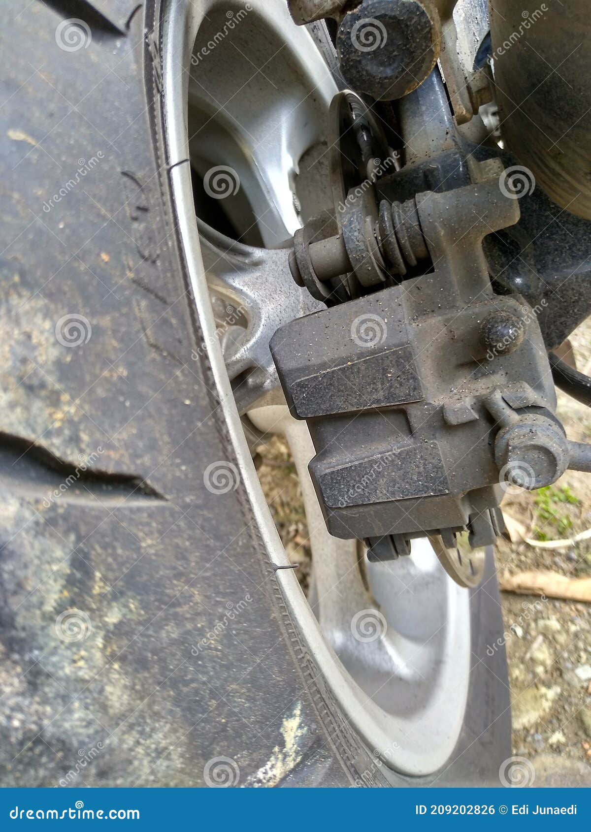 Wheel rim and motor disc stock photo. Image of motor - 209202826