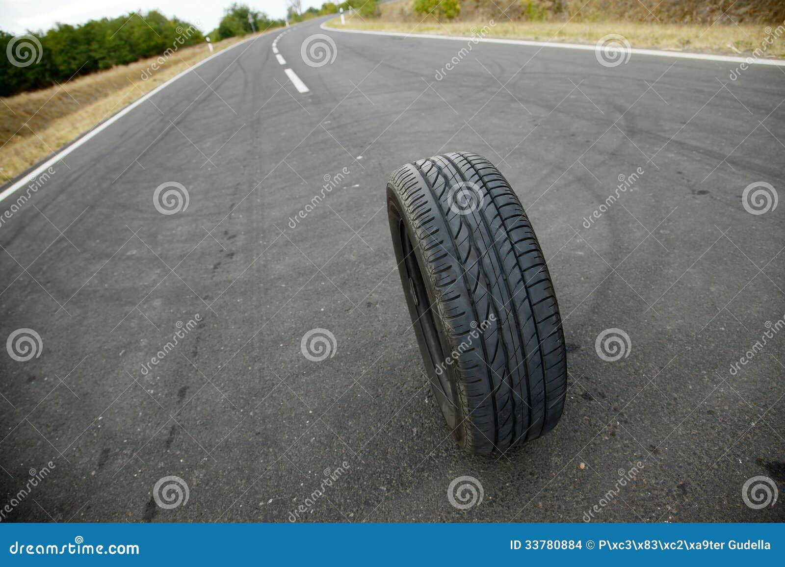 Wheel on road stock photo. Image of wheel, winter, sport - 33780884
