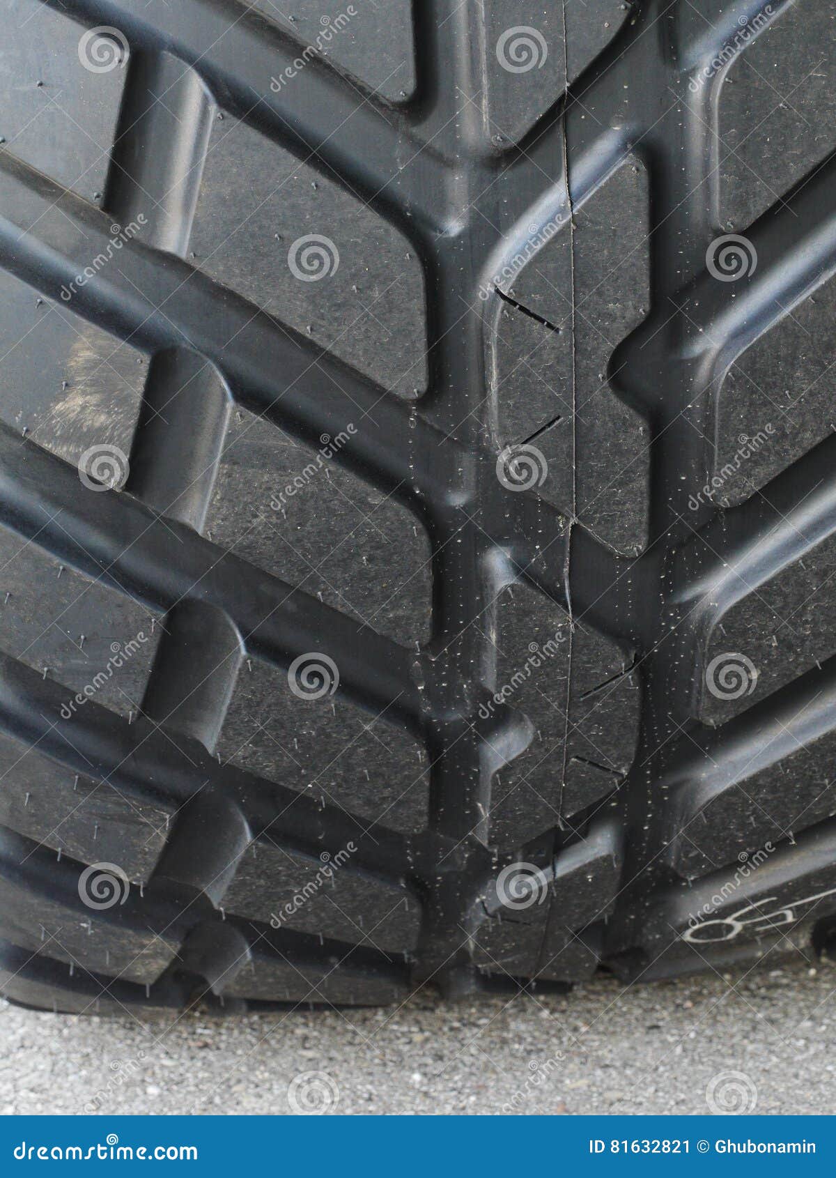 Wheel tire stock image. Image of pattern, circle, detail - 81632821