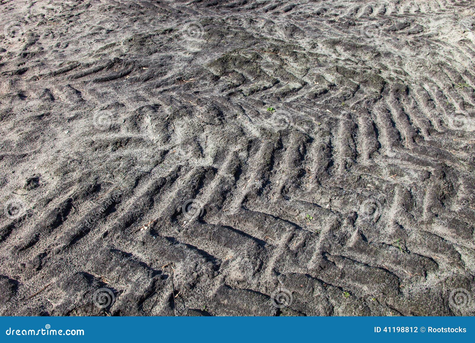 Wheel tracks on the ground stock photo. Image of earth - 41198812