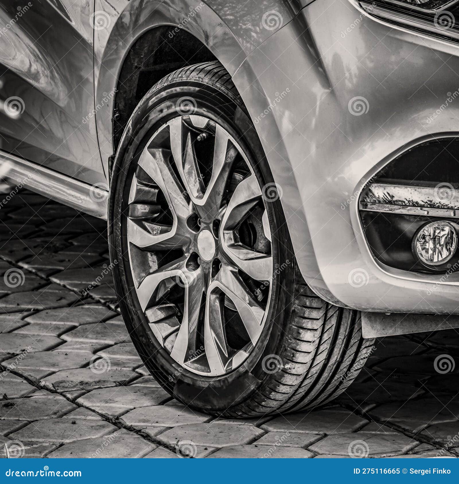 Wheel tread closeup stock image. Image of traction, wheel - 275116665