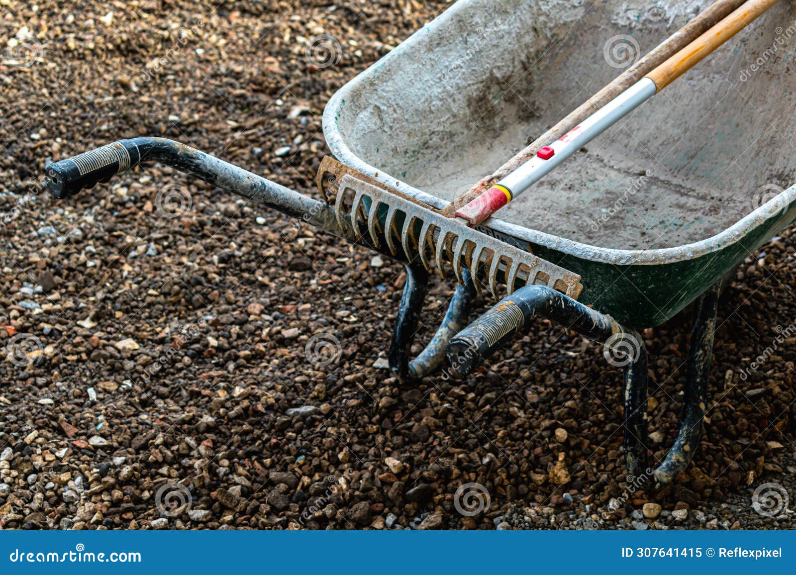 Wheelbarrow, Construction Site Tools for Transporting Materials, Gravel ...