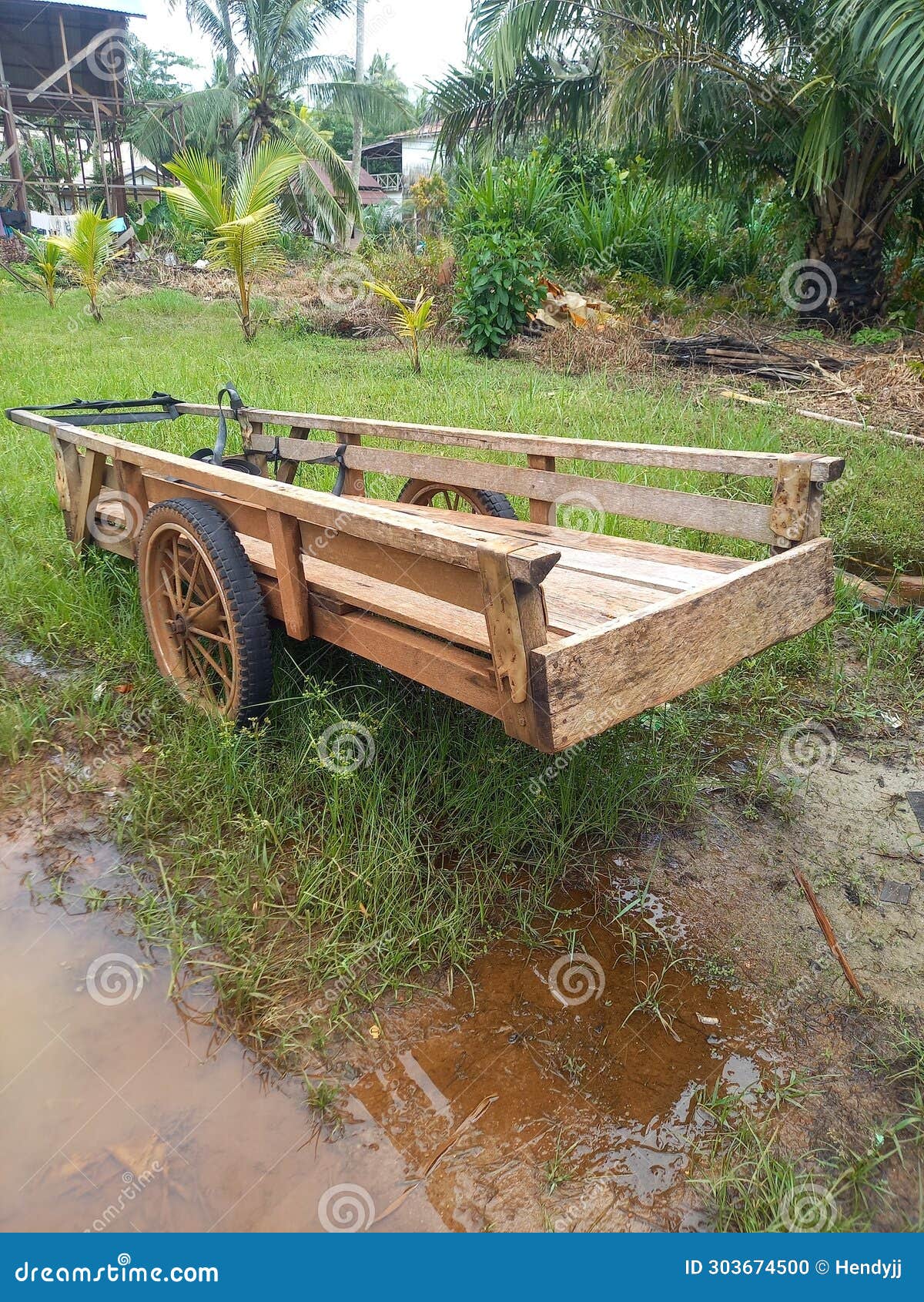 Traditional Wheelbarrow Made of Wood Stock Photo - Image of cart ...