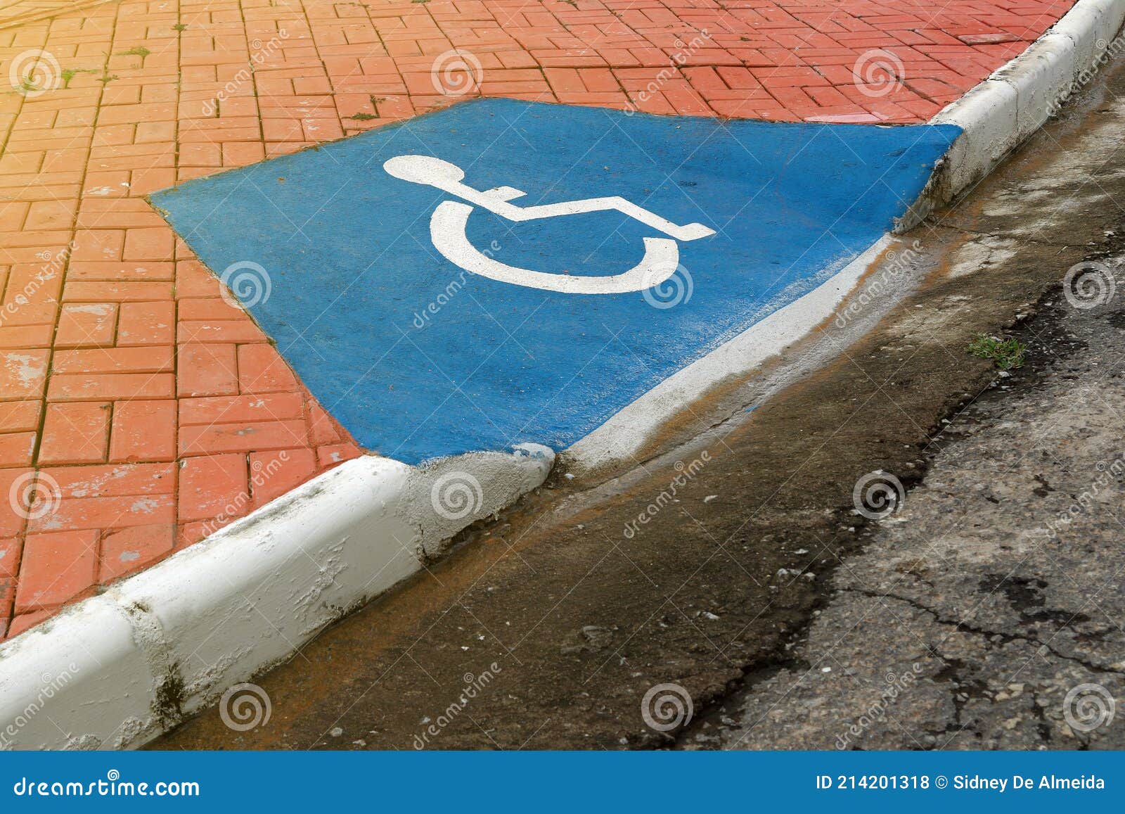 Wheelchair Ramp with Accessibility Symbol Stock Photo - Image of brazil ...