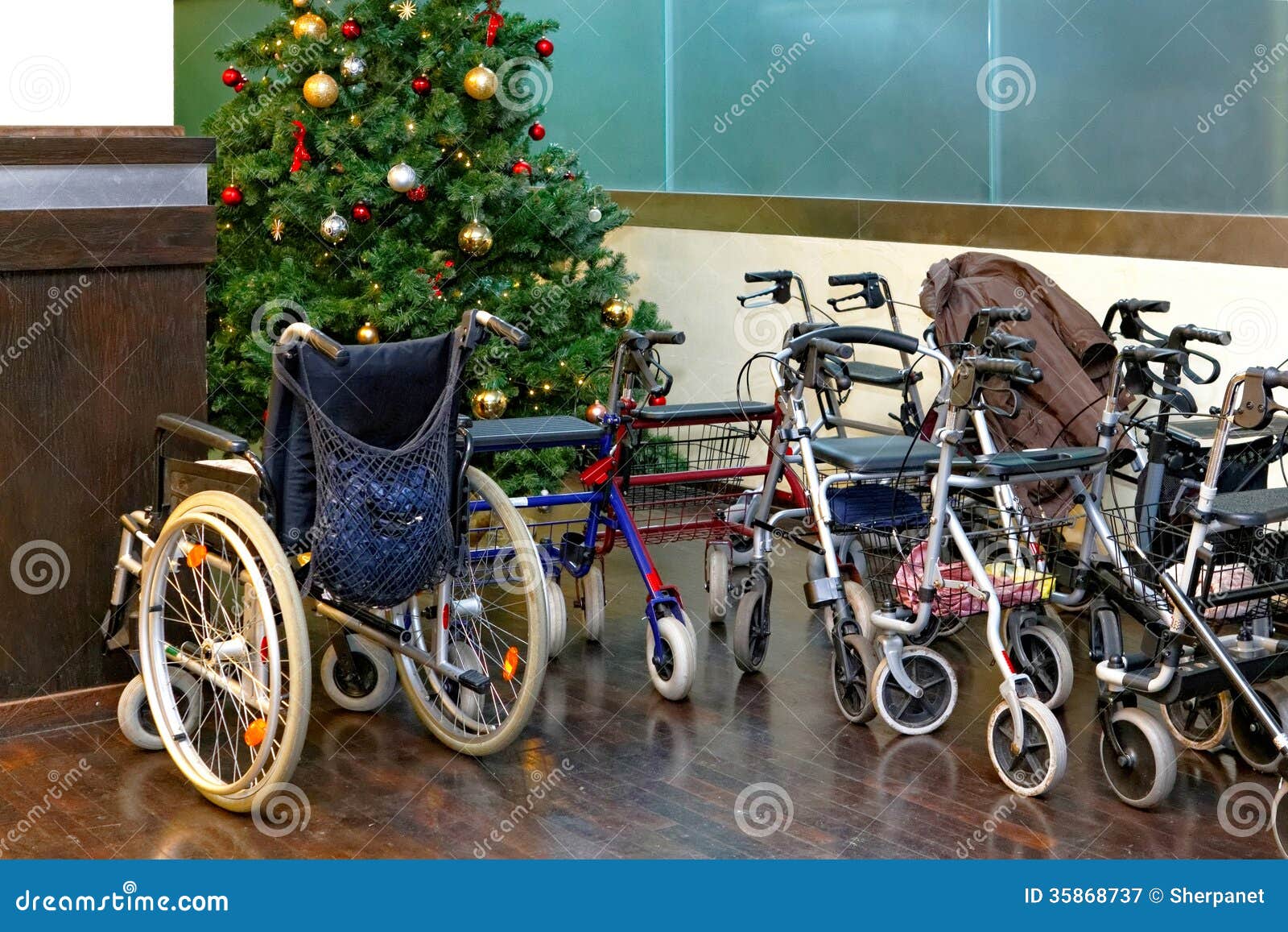 Wheelchair for a Xmas tree stock image. Image of helpless - 35868737