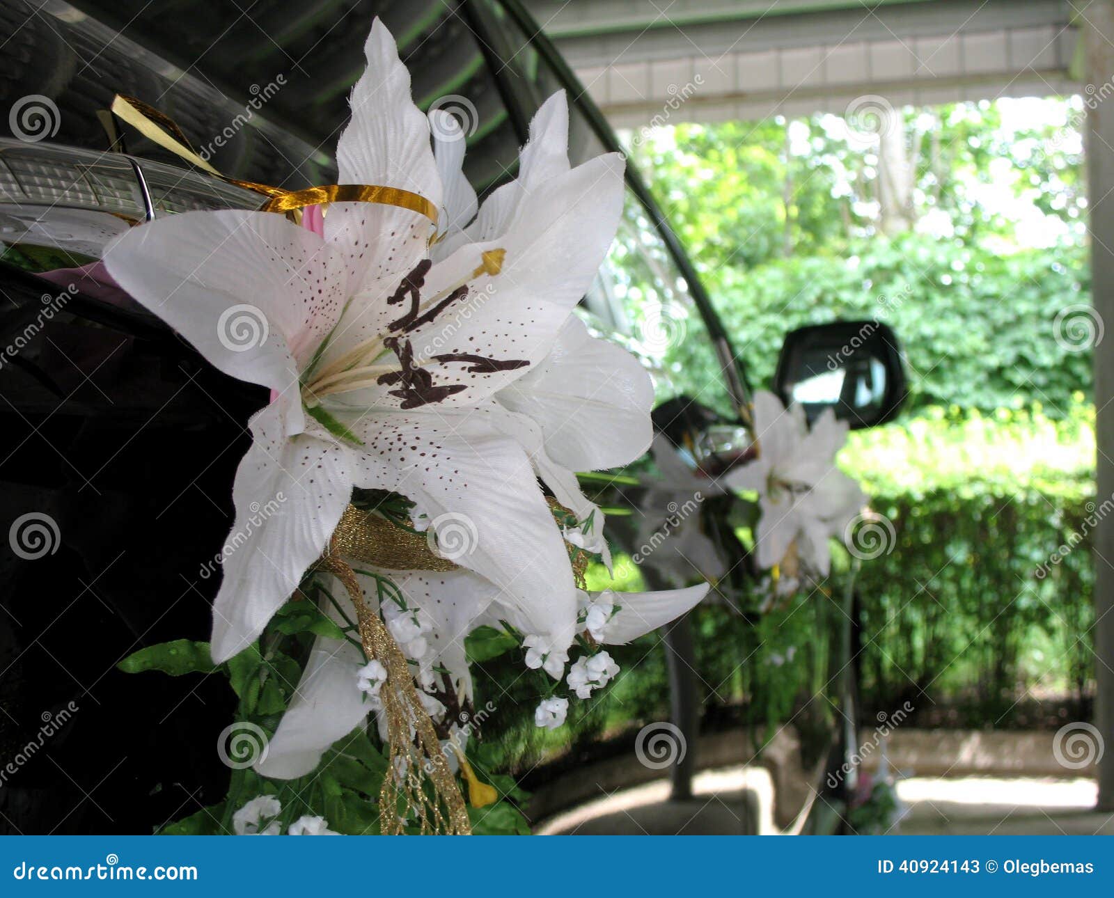 The Wheels of a Car Decorated with Flowers for Wedding Stock Image ...